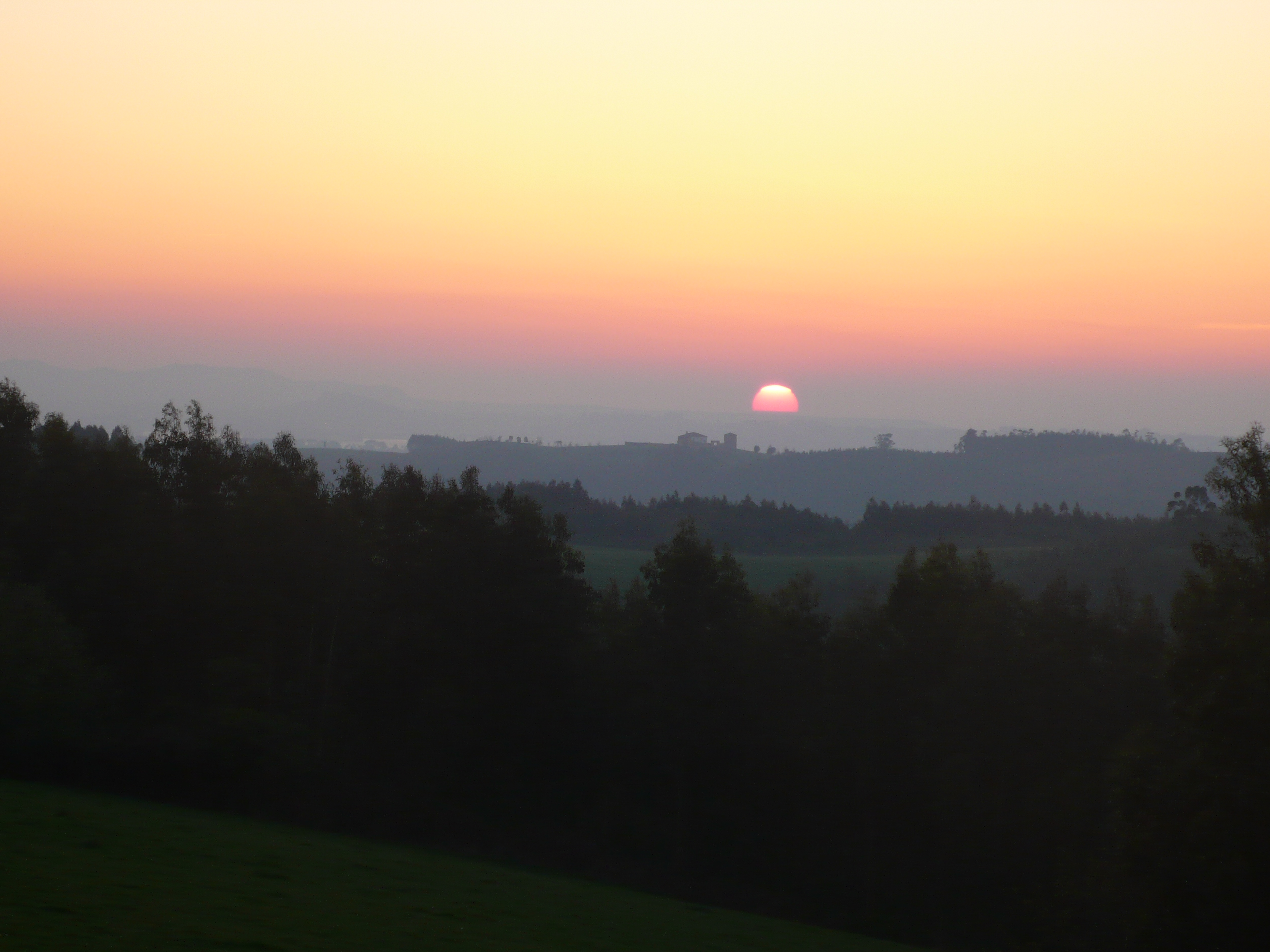 Atardecer – Finca LLancín – Un lugar para vivirlo